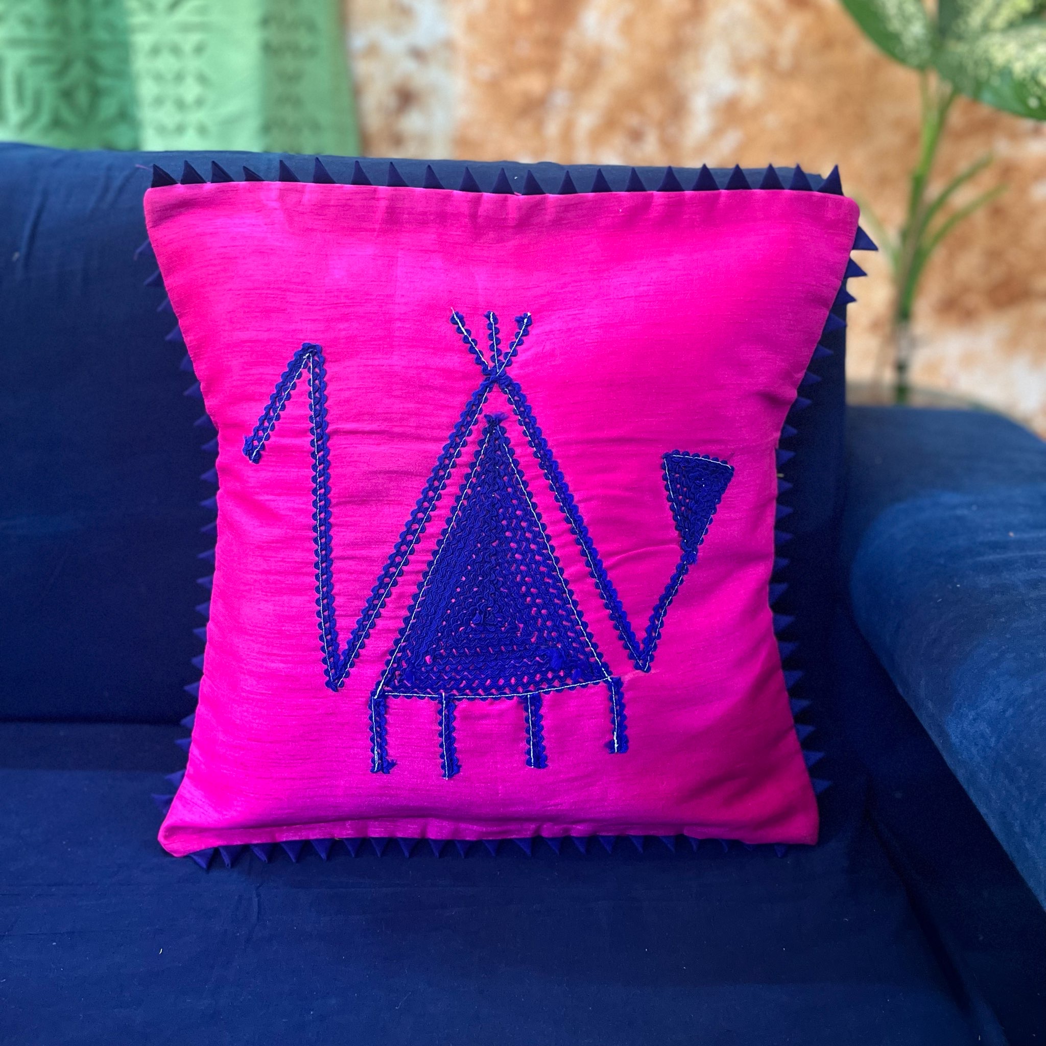 Rabari Cushion Cover – Pabiben