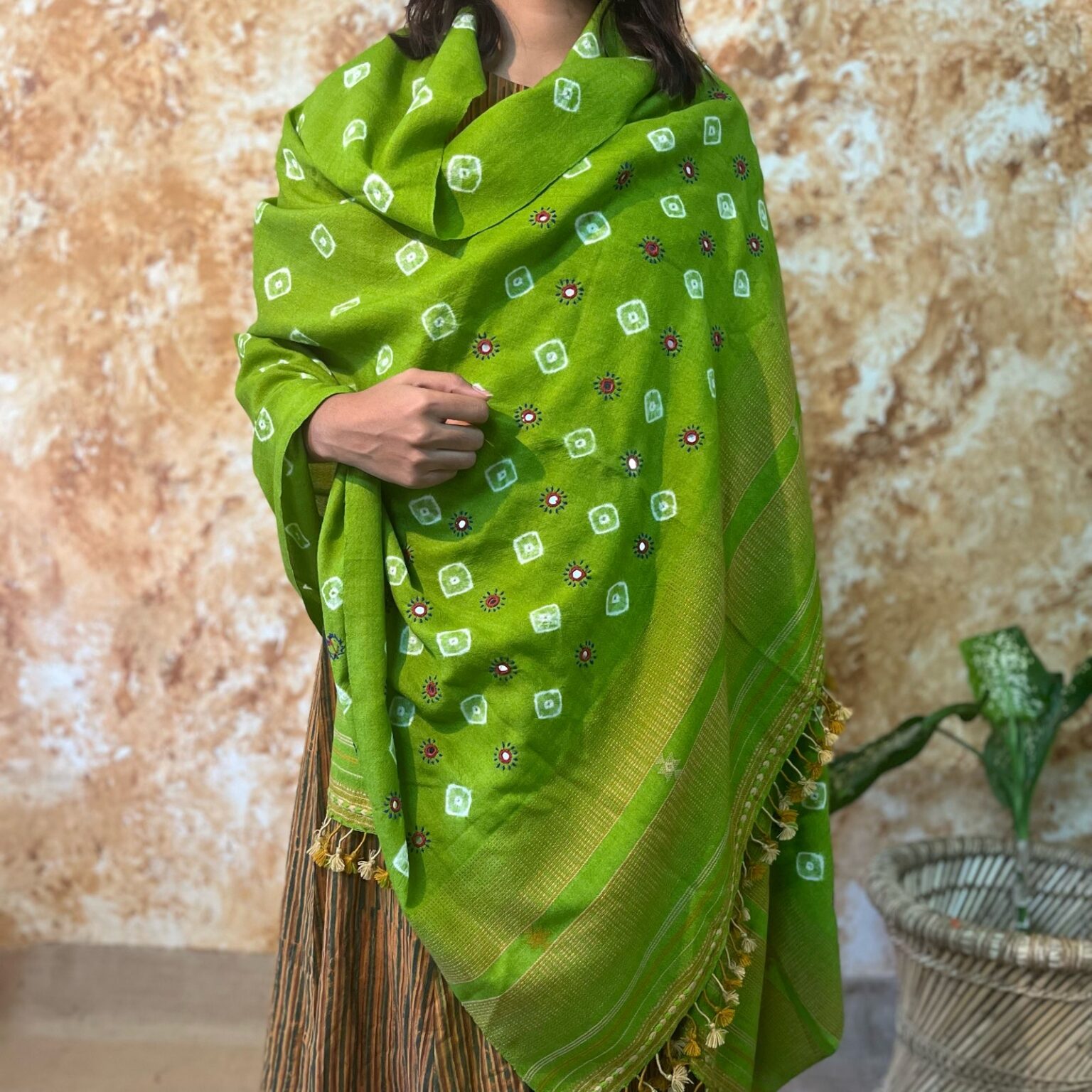 100% Handmade, Rabari Women Embroidered, Bandhani Shawl – Pabiben