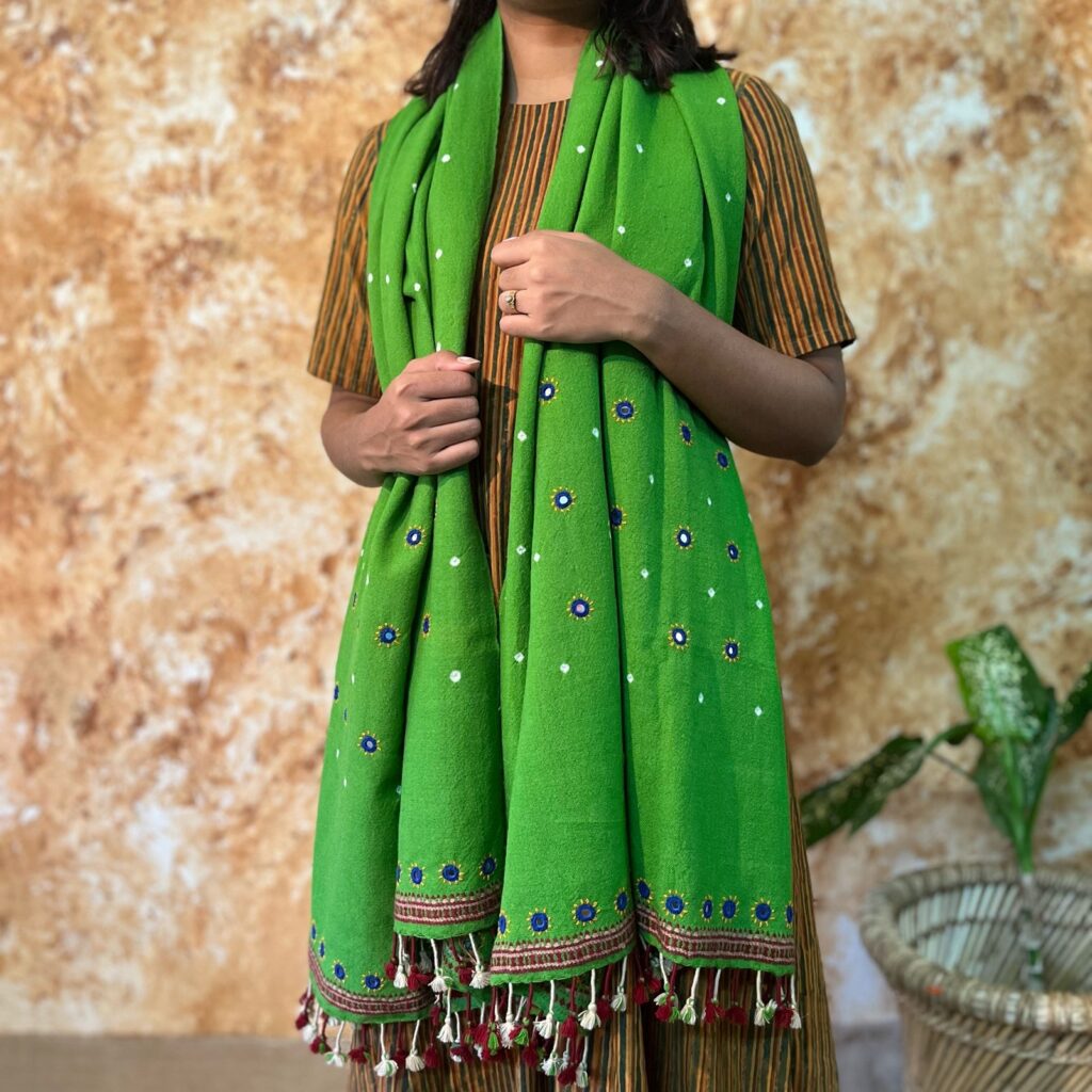 Shawls – Pabiben