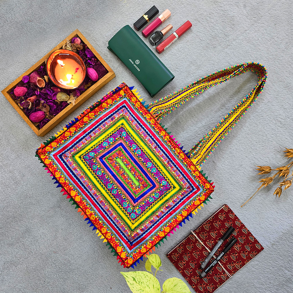 Handmade, Premium Collection Pabi Bag [Medium] – Pabiben